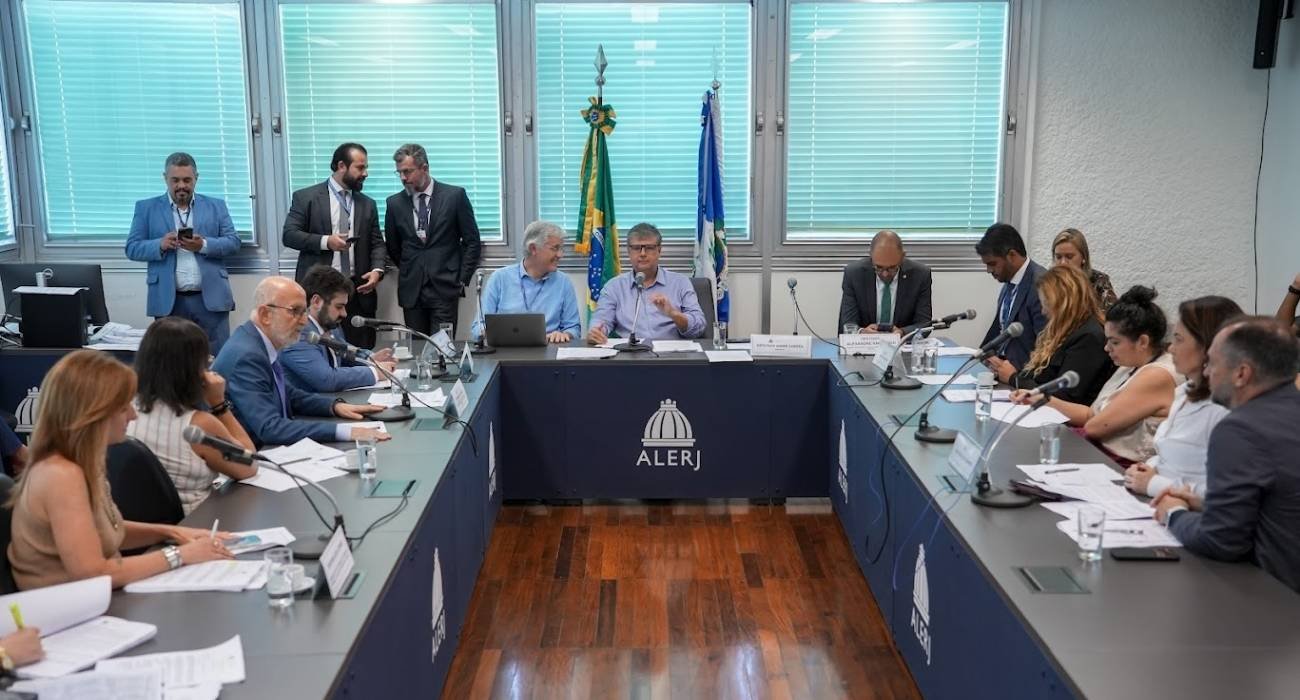 Alerj aprova quase 90% das emendas ao Orçamento do RJ de 2026